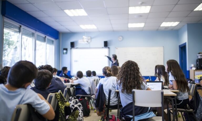 Best Paint Colors for Your Classroom Walls